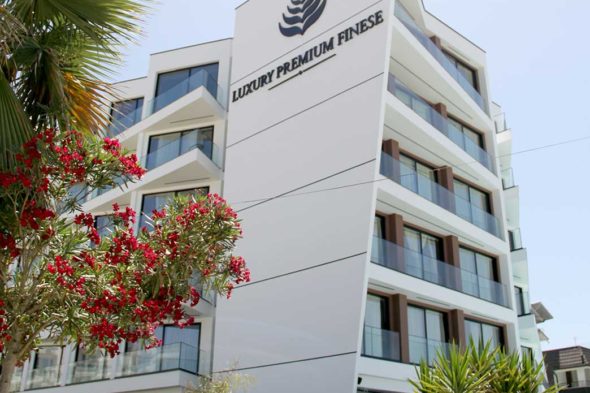 Luxury Premium Fines Hotel Durres-Isomat thermosystem Facade ...